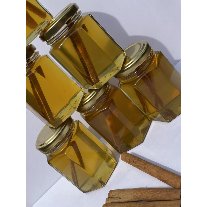 Cinnamon infused Summer Blossom Honey 227g (8oz)